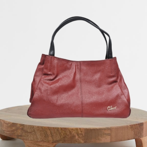 Cluci | Bags | Cluci Gold Signature High Quality Vegan Leather Shoulder ...